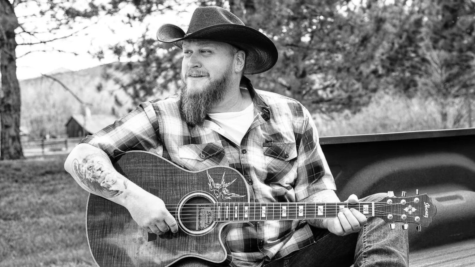 Mike River and Friends | Live Music at Hurricane Marina